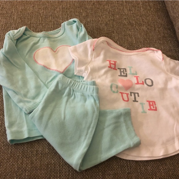 Carter's | Matching Sets | Euc Girls Carters 6m 3piece Outfit | Poshmark